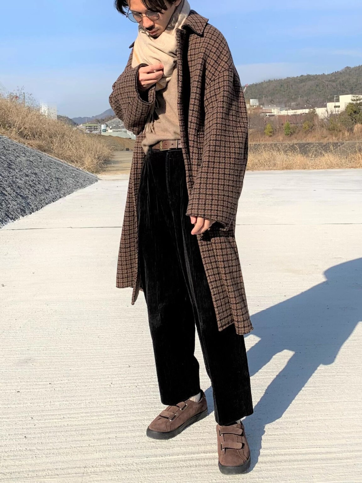 【レビュー】大人用スニーカーともいうべきYOAKの「LUKE」のサイズ感・履き心地 - K2J