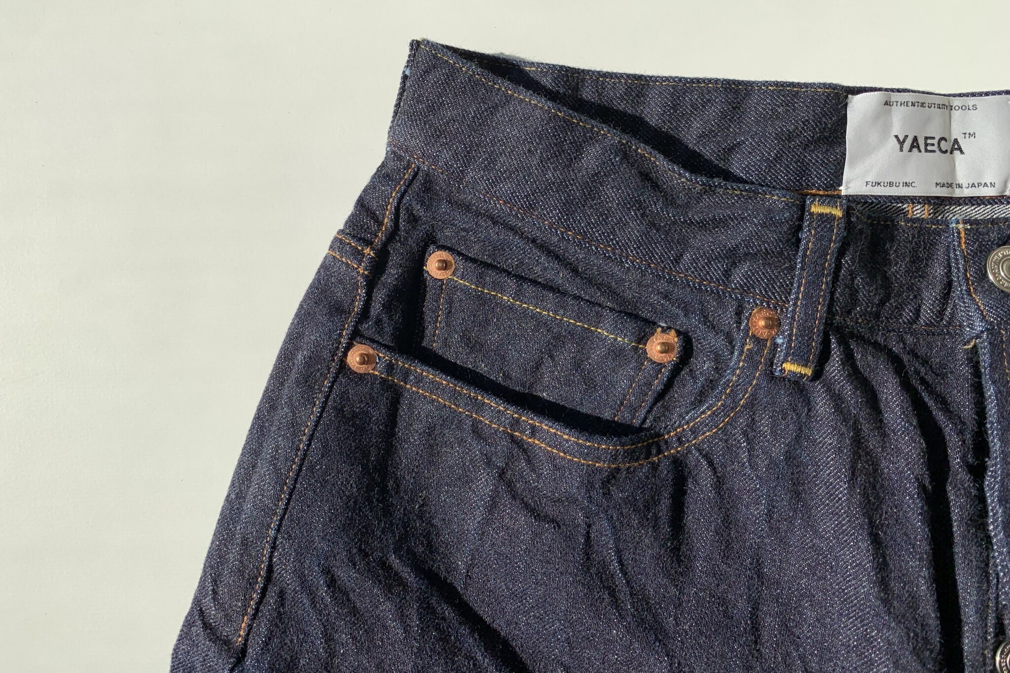 YAECAのワイドテーパードデニムの魅力やサイズ感を徹底レビュー - K2J