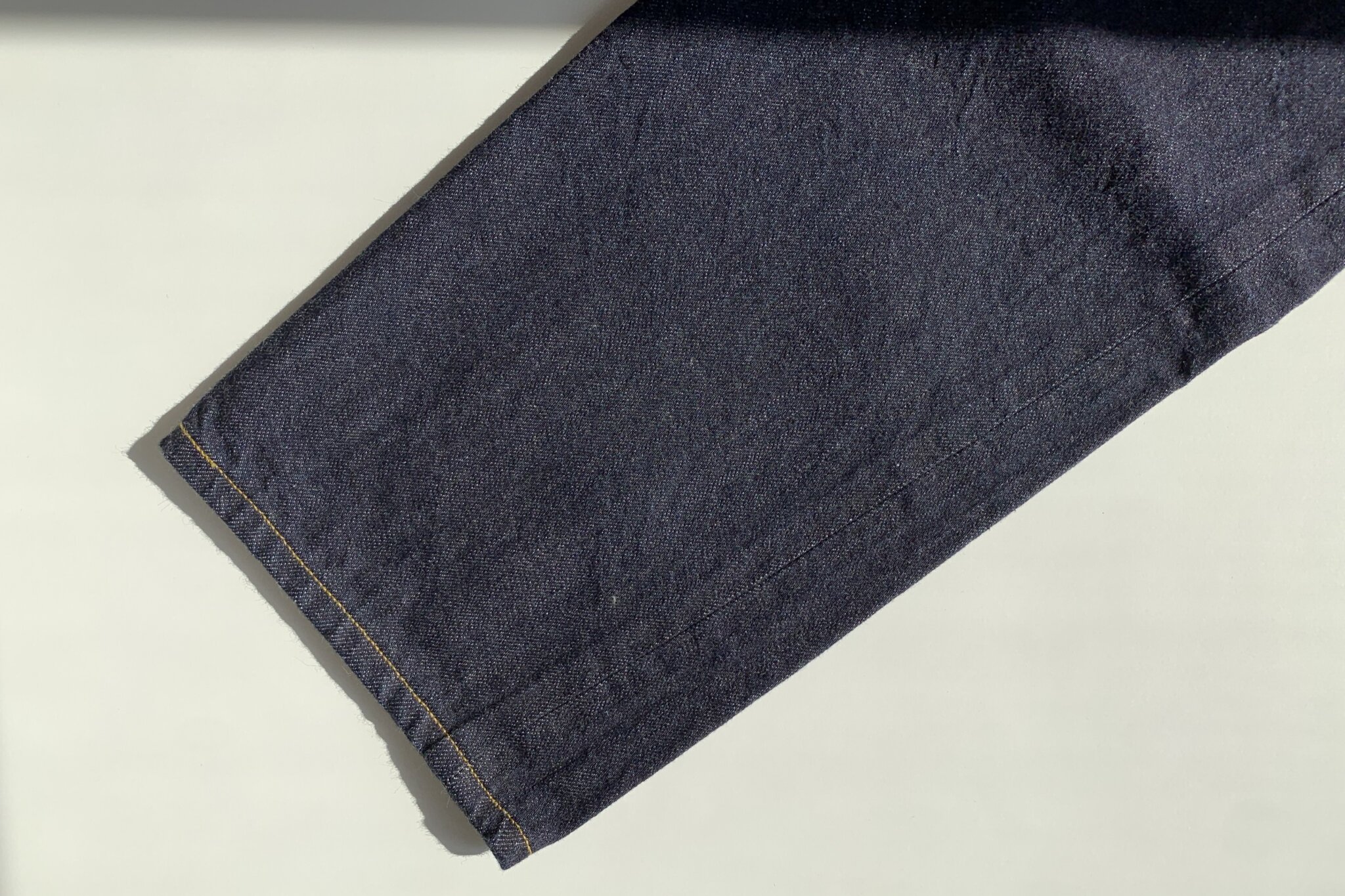 YAECAのワイドテーパードデニムの魅力やサイズ感を徹底レビュー - K2J