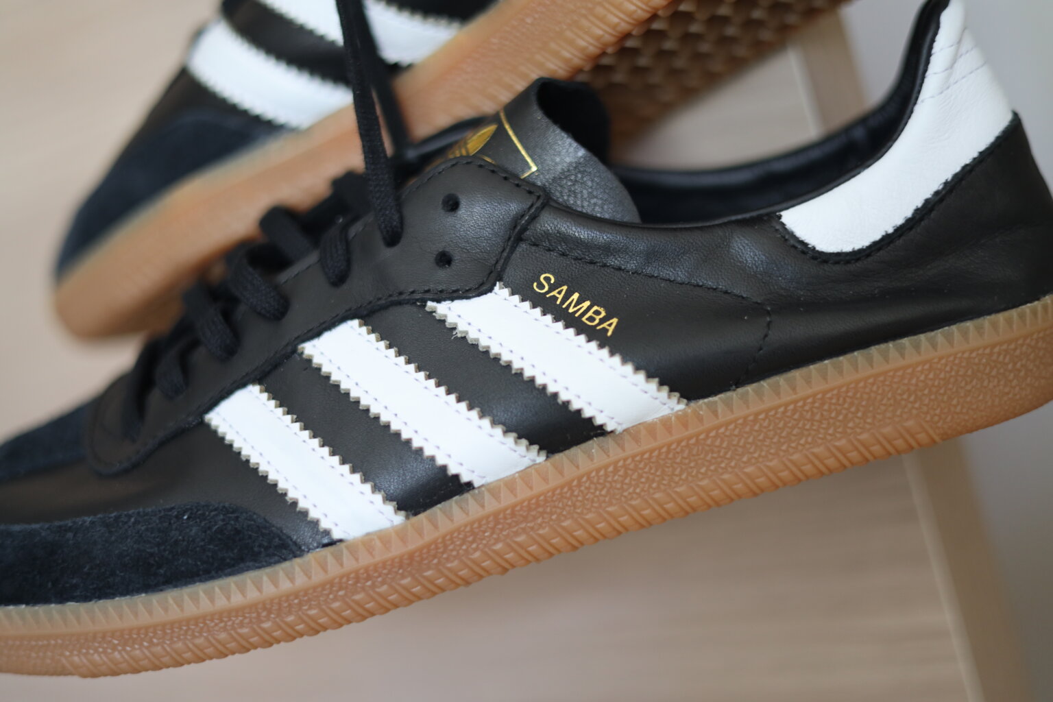 アディダスのサンバDECONとは？サイズ感・履き心地を徹底レビュー - K2J